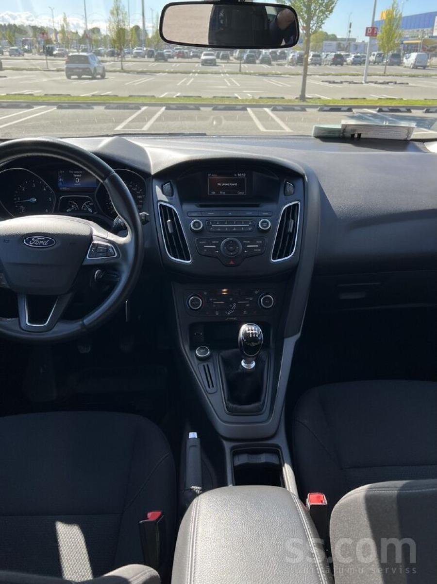 Blue Ford Focus 2017 in Riga, with an engine capacity of 1.50 L and mileage of 58 thousand km for 6800 €, photo 6 on AUTOMOTO.COM.LV
