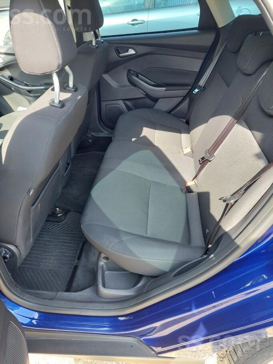 Blue Ford Focus 2017 in Riga, with an engine capacity of 1.50 L and mileage of 58 thousand km for 6800 €, photo 9 on AUTOMOTO.COM.LV