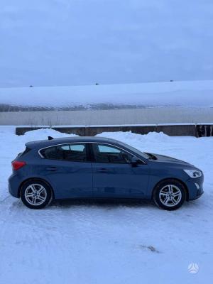 Zils Ford Focus 2018 Panevēža, ar dzinēja tilpumu 1.50 L un nobraukumu 204 tūkst. km par 8600 €, foto 4 vietnē AUTOMOTO.COM.LV