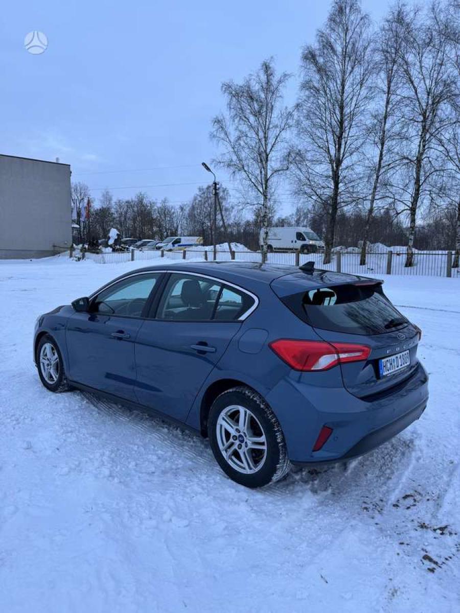 Zils Ford Focus 2018 Panevēža, ar dzinēja tilpumu 1.50 L un nobraukumu 204 tūkst. km par 8600 €, foto 7 vietnē AUTOMOTO.COM.LV