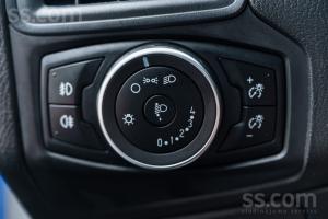 Zils Ford Focus 2018 Rīga, ar dzinēja tilpumu 1.00 L un nobraukumu 166 tūkst. km par 6500 €, foto 12 vietnē AUTOMOTO.COM.LV