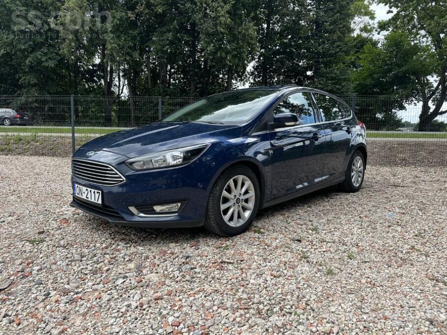 Blue Ford Focus 2018 in Cesis, with an engine capacity of 2.00 L and mileage of 0 thousand km for 8900 €, photo 4 on AUTOMOTO.COM.LV