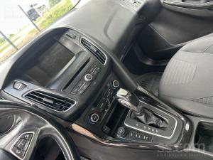 Blue Ford Focus 2018 in Cesis, with an engine capacity of 2.00 L and mileage of 0 thousand km for 8900 €, photo 10 on AUTOMOTO.COM.LV