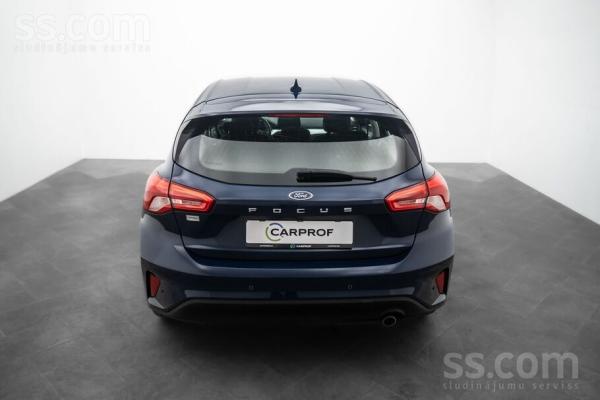Zils Ford Focus 2018 Tallina, ar dzinēja tilpumu 1.00 L un nobraukumu 193 tūkst. km par 7999 €, foto 8 vietnē AUTOMOTO.COM.LV