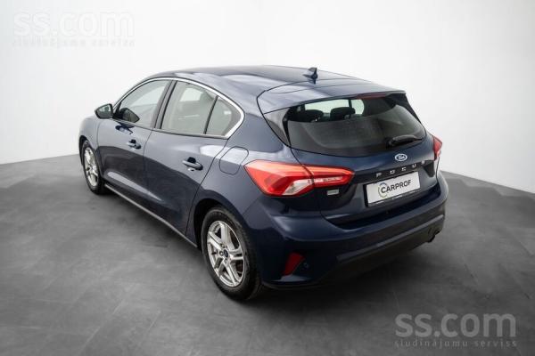 Zils Ford Focus 2018 Tallina, ar dzinēja tilpumu 1.00 L un nobraukumu 193 tūkst. km par 7999 €, foto 9 vietnē AUTOMOTO.COM.LV