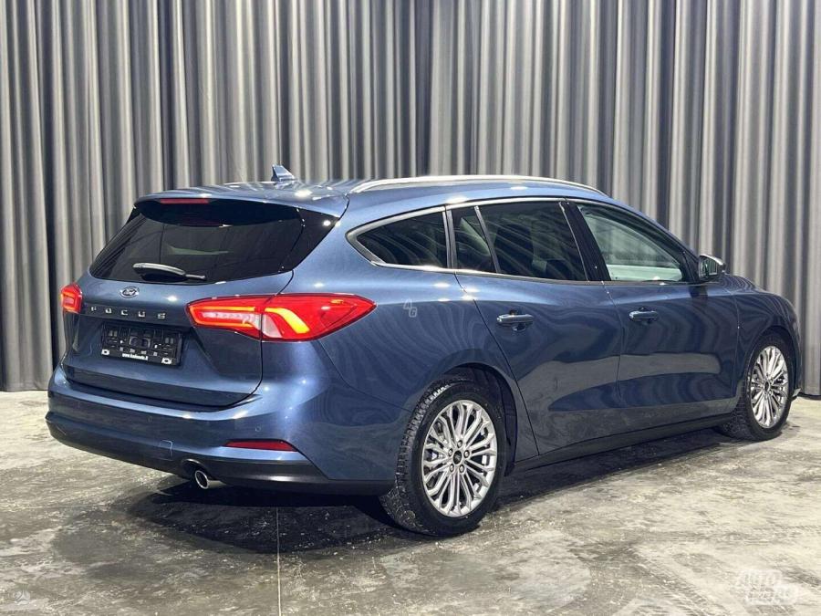 Blue Ford Focus 2019 in Marijampole, with an engine capacity of 2.00 L and mileage of 156 thousand km for 11550 €, photo 13 on AUTOMOTO.COM.LV