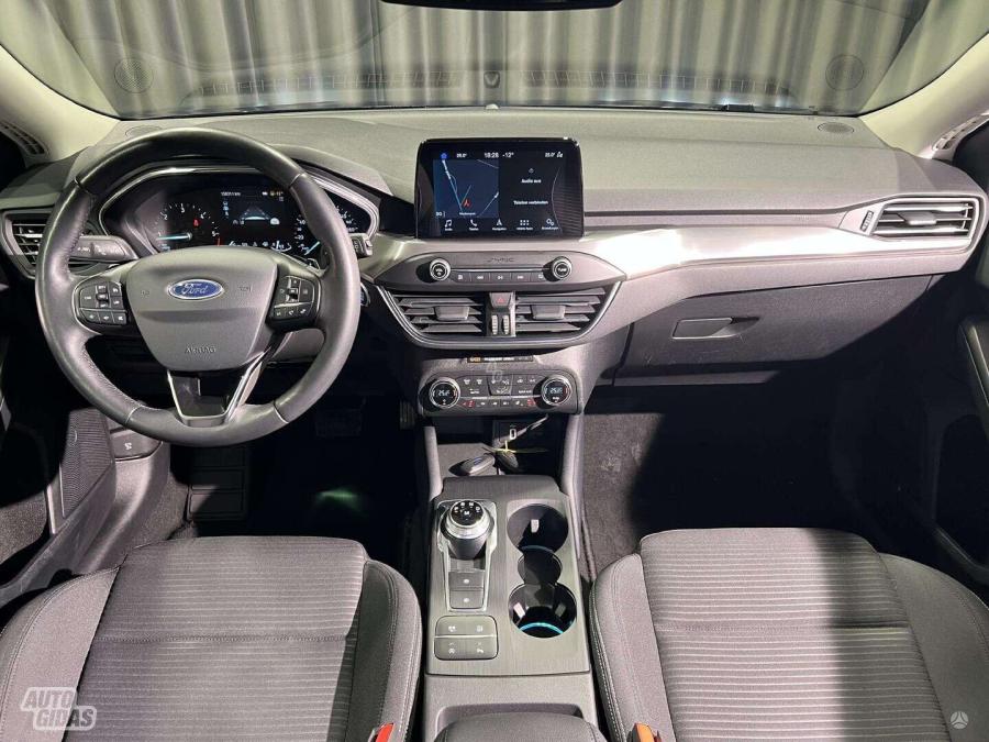 Blue Ford Focus 2019 in Marijampole, with an engine capacity of 2.00 L and mileage of 156 thousand km for 11550 €, photo 19 on AUTOMOTO.COM.LV
