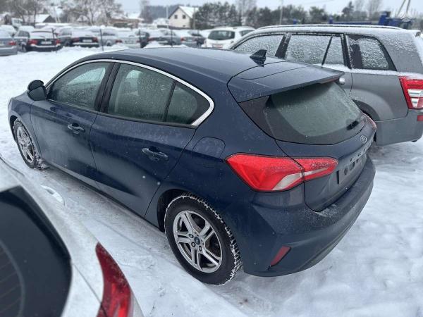Blue Ford Focus 2019 in Vilnius, with an engine capacity of 1.00 L and mileage of 204 thousand km for 5700 €, photo 4 on AUTOMOTO.COM.LV