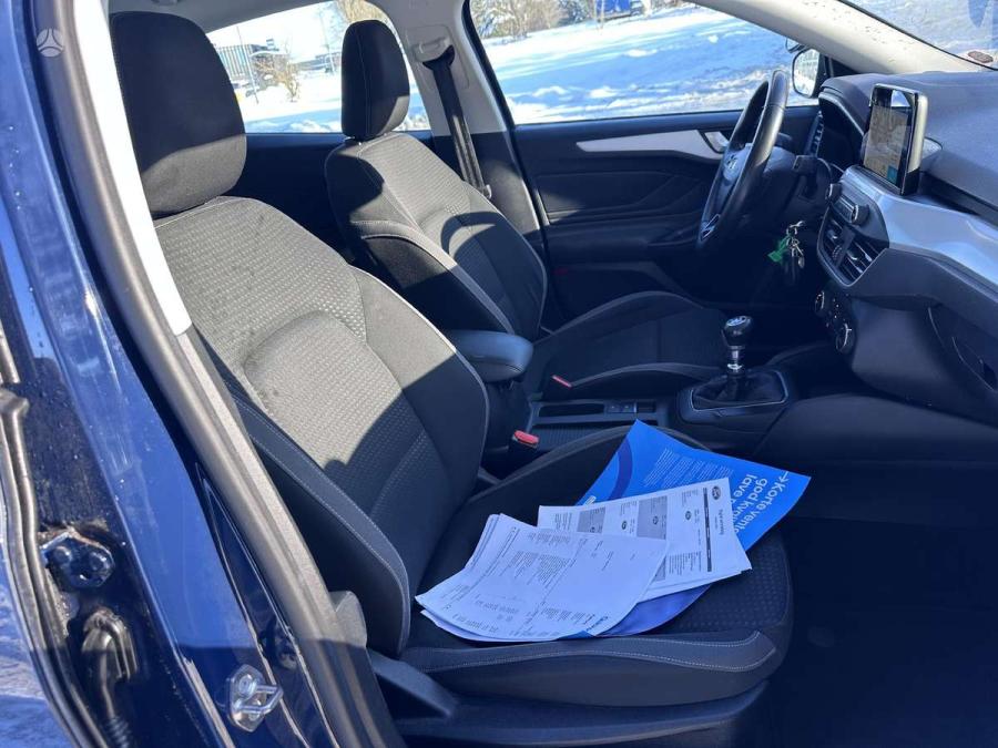 Blue Ford Focus 2019 in Vilnius, with an engine capacity of 1.00 L and mileage of 204 thousand km for 5600 €, photo 11 on AUTOMOTO.COM.LV