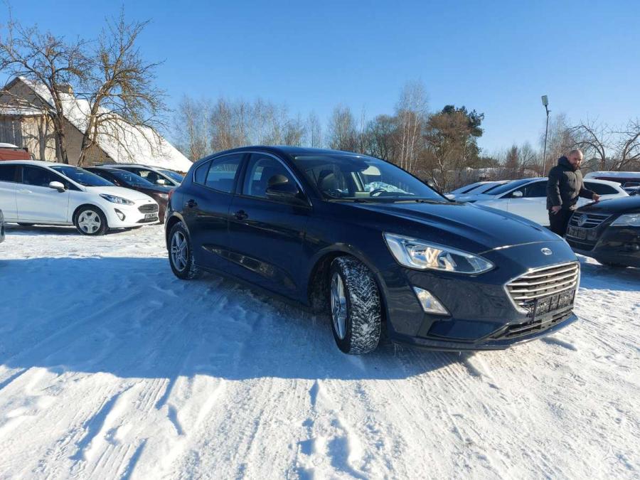 Zils Ford Focus 2019 Viļņa, ar dzinēja tilpumu 1.00 L un nobraukumu 200 tūkst. km par 6200 €, foto 2 vietnē AUTOMOTO.COM.LV