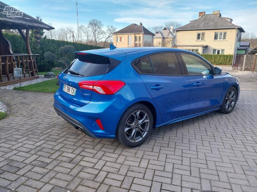 Blue Ford Focus 2019 in Taurage, with an engine capacity of 1.00 L and mileage of 120 thousand km for 8400 €, photo 1 on AUTOMOTO.COM.LV