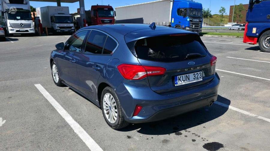 Zils Ford Focus 2019 Viļņa, ar dzinēja tilpumu 1.00 L un nobraukumu 115 tūkst. km par 7500 €, foto 6 vietnē AUTOMOTO.COM.LV