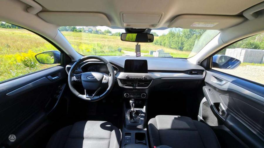 Zils Ford Focus 2019 Viļņa, ar dzinēja tilpumu 1.00 L un nobraukumu 115 tūkst. km par 7500 €, foto 9 vietnē AUTOMOTO.COM.LV