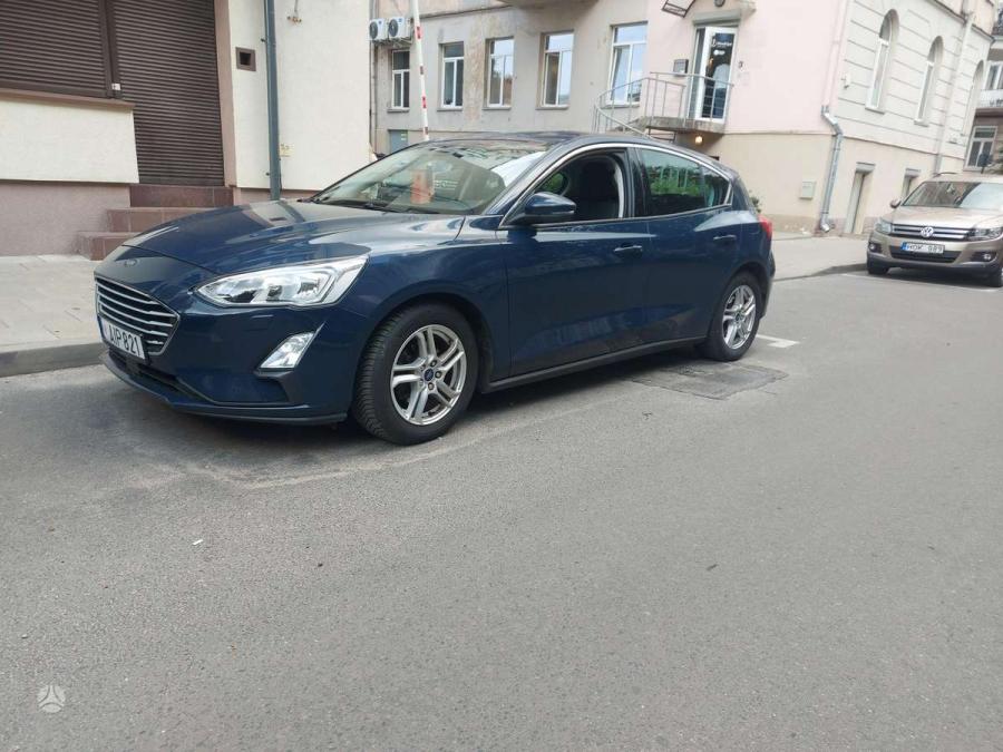 Zils Ford Focus 2019 Viļņa, ar dzinēja tilpumu 1.00 L un nobraukumu 205 tūkst. km par 5600 €, foto 5 vietnē AUTOMOTO.COM.LV