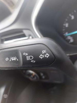 Zils Ford Focus 2019 Viļņa, ar dzinēja tilpumu 1.00 L un nobraukumu 205 tūkst. km par 5600 €, foto 12 vietnē AUTOMOTO.COM.LV