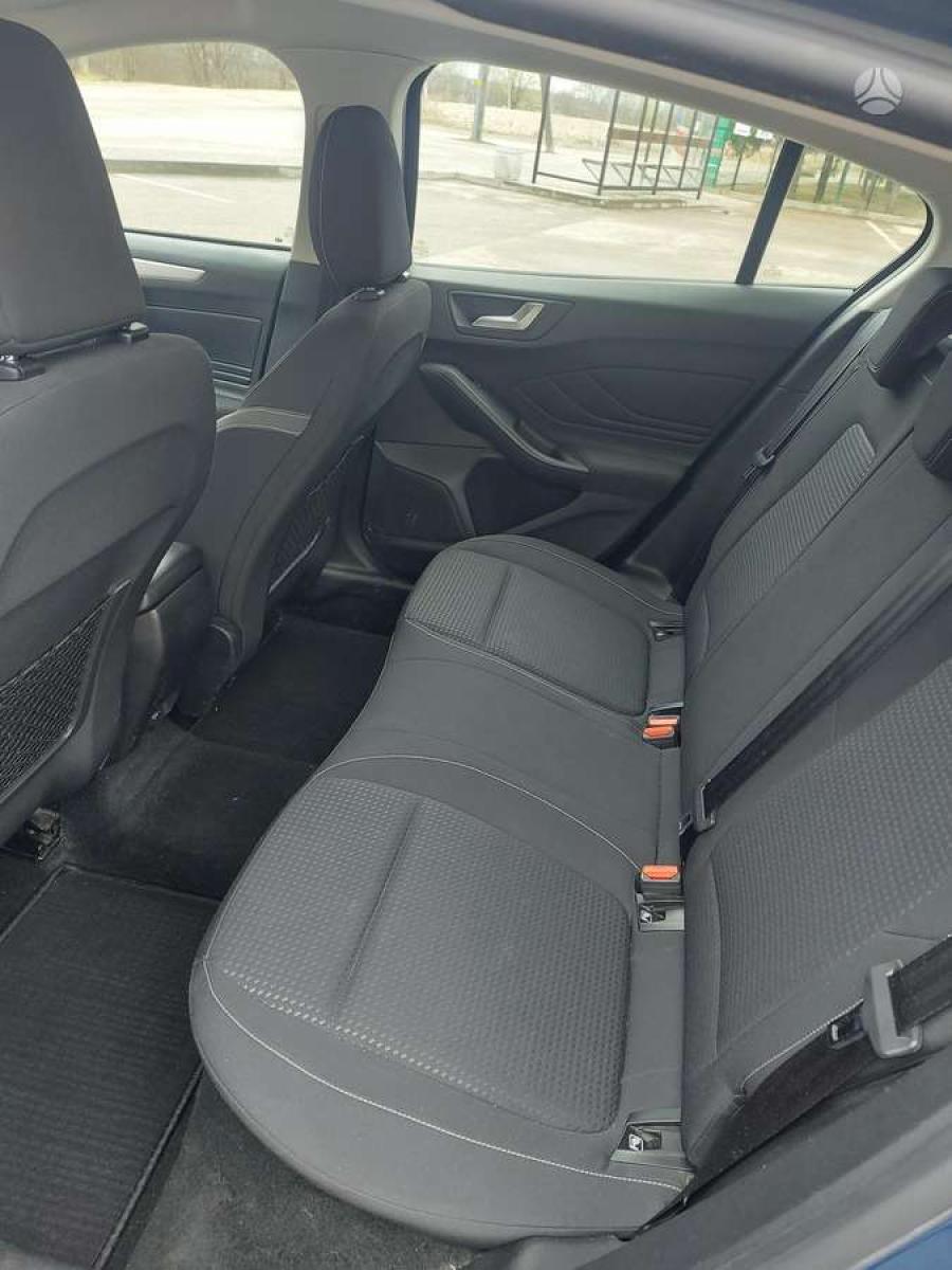 Zils Ford Focus 2019 Viļņa, ar dzinēja tilpumu 1.00 L un nobraukumu 205 tūkst. km par 5600 €, foto 17 vietnē AUTOMOTO.COM.LV