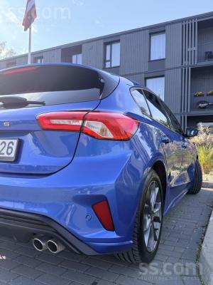 Blue Ford Focus 2020 in Riga, with an engine capacity of 1.50 L and mileage of 82 thousand km for 10490 €, photo 8 on AUTOMOTO.COM.LV