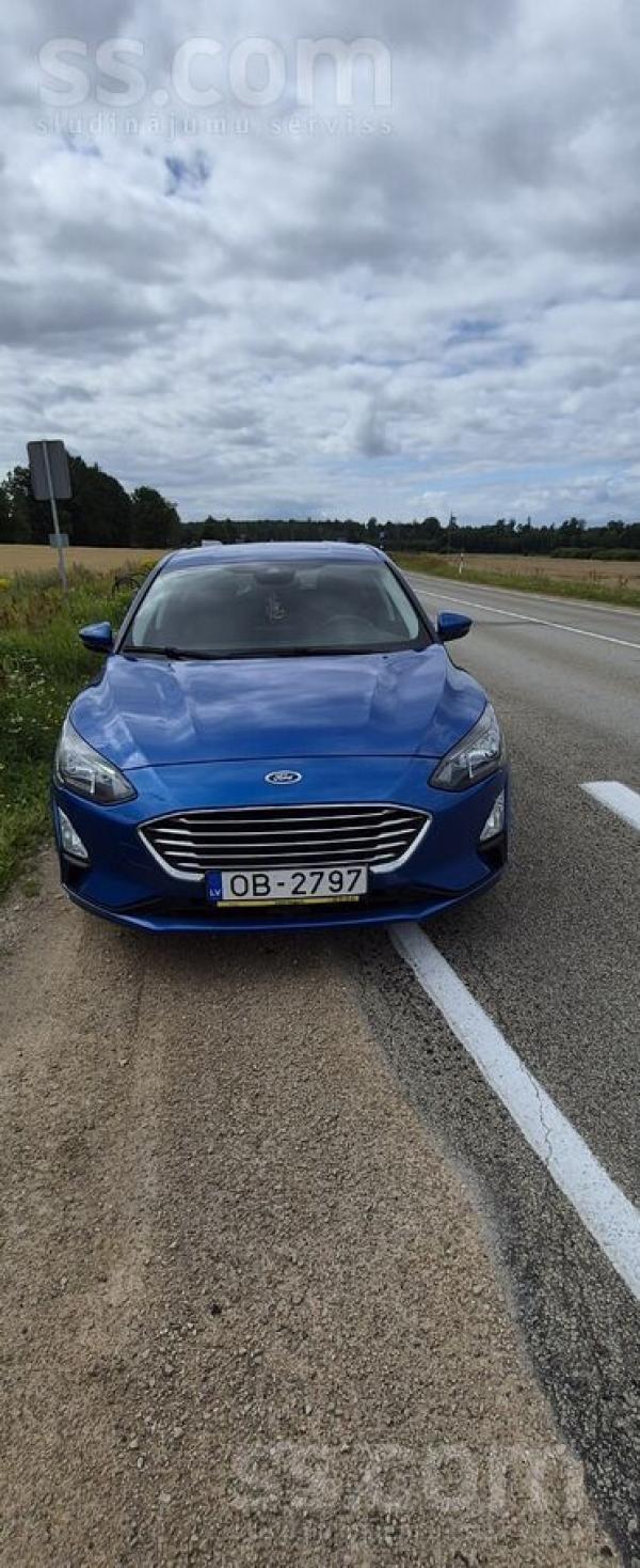 Zils Ford Focus 2021 Ogre, ar dzinēja tilpumu 1.50 L un nobraukumu 177 tūkst. km par 9000 €, foto 1 vietnē AUTOMOTO.COM.LV