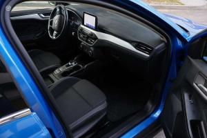 Blue Ford Focus 2021 in Kaunas, with an engine capacity of 1.50 L and mileage of 198 thousand km for 8600 €, photo 13 on AUTOMOTO.COM.LV