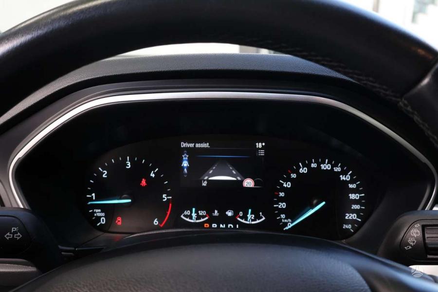 Blue Ford Focus 2021 in Kaunas, with an engine capacity of 1.50 L and mileage of 198 thousand km for 8600 €, photo 19 on AUTOMOTO.COM.LV