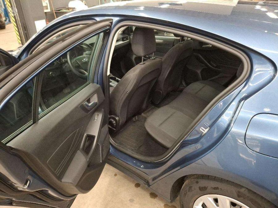Blue Ford Focus 2021 in Vilnius, with an engine capacity of 1.00 L and mileage of 73 thousand km for 9300 €, photo 7 on AUTOMOTO.COM.LV