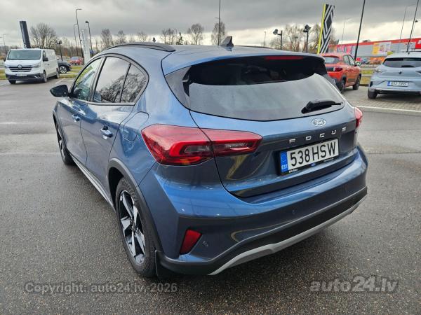 Blue Ford Focus 2023 in Tartu, with an engine capacity of 1.00 L and mileage of 0 thousand km for 16990 €, photo 4 on AUTOMOTO.COM.LV