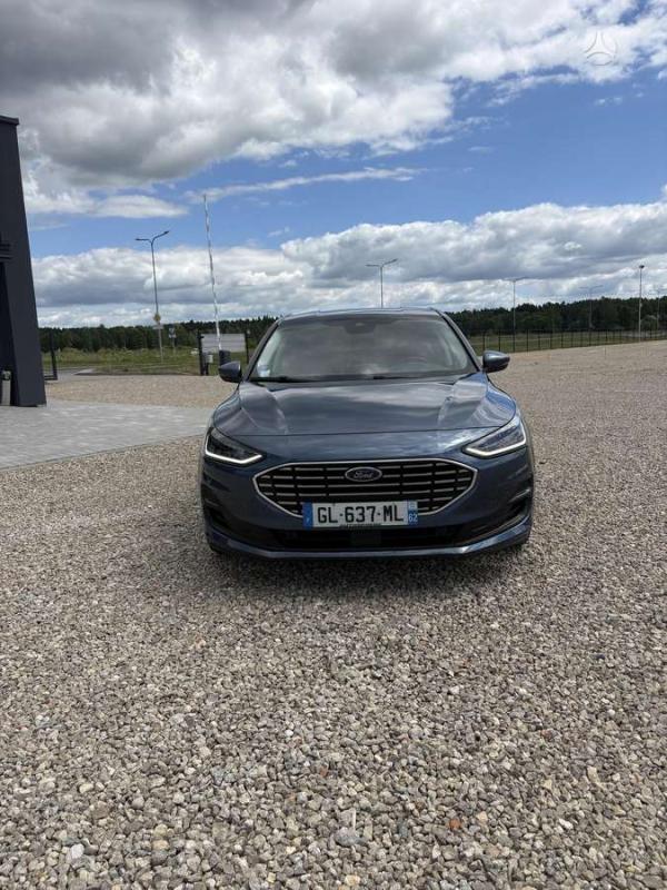 Blue Ford Focus 2023 in Taurage, with an engine capacity of 1.00 L and mileage of 85 thousand km for 8700 €, photo 2 on AUTOMOTO.COM.LV