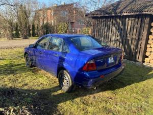 Zils Ford Focus 2006 Valka, ar dzinēja tilpumu 2.00 L un nobraukumu 125 tūkst. km par 400 €, foto 4 vietnē AUTOMOTO.COM.LV