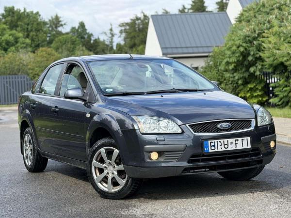 Blue Ford Focus 2006 in Vilnius, with an engine capacity of 1.60 L and mileage of 136 thousand km for 1650 €, photo 1 on AUTOMOTO.COM.LV