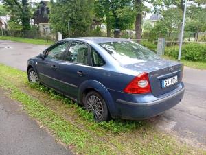 Blue Ford Focus 2006 in Jurmala, with an engine capacity of 1.60 L and mileage of 173 thousand km for 700 €, photo 3 on AUTOMOTO.COM.LV