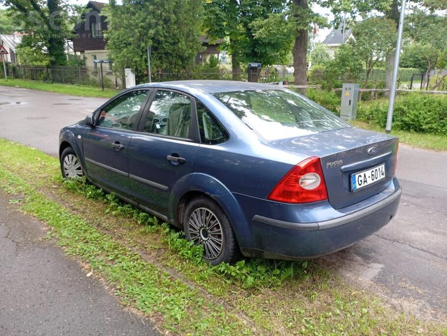 Zils Ford Focus 2006 Jūrmala, ar dzinēja tilpumu 1.60 L un nobraukumu 173 tūkst. km par 700 €, foto 3 vietnē AUTOMOTO.COM.LV