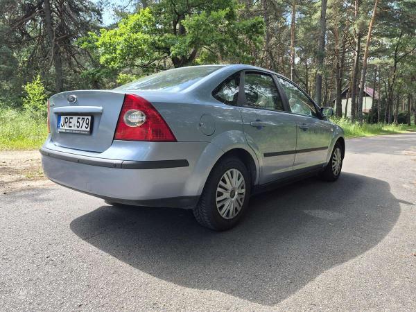 Blue Ford Focus 2007 in Kaunas, with an engine capacity of 1.60 L and mileage of 160 thousand km for 1200 €, photo 4 on AUTOMOTO.COM.LV