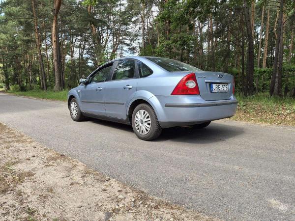 Blue Ford Focus 2007 in Kaunas, with an engine capacity of 1.60 L and mileage of 160 thousand km for 1200 €, photo 5 on AUTOMOTO.COM.LV