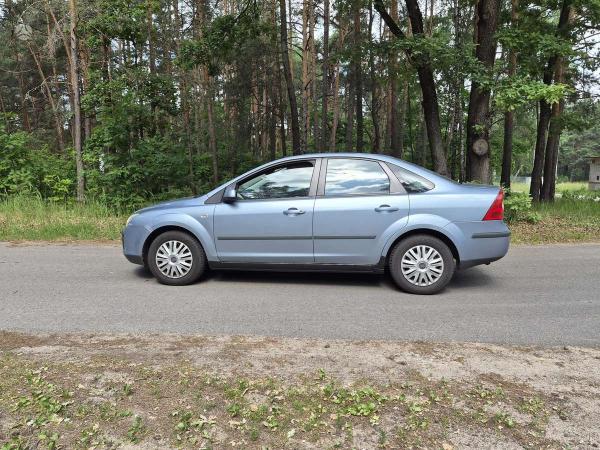 Blue Ford Focus 2007 in Kaunas, with an engine capacity of 1.60 L and mileage of 160 thousand km for 1200 €, photo 6 on AUTOMOTO.COM.LV