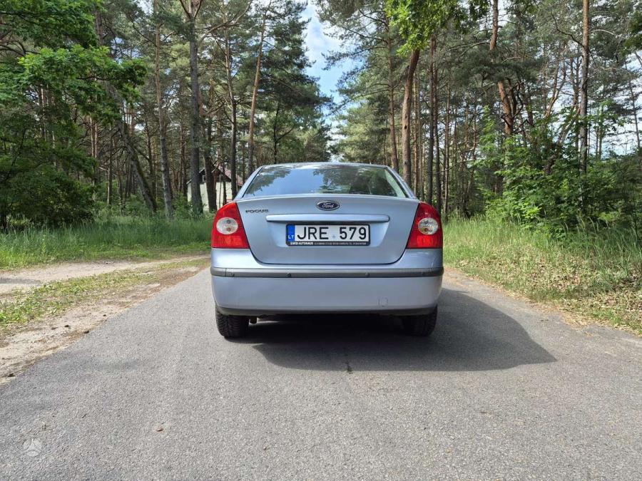 Zils Ford Focus 2007 Kauņa, ar dzinēja tilpumu 1.60 L un nobraukumu 160 tūkst. km par 1200 €, foto 8 vietnē AUTOMOTO.COM.LV