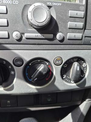 Zils Ford Focus 2007 Kauņa, ar dzinēja tilpumu 1.60 L un nobraukumu 160 tūkst. km par 1200 €, foto 10 vietnē AUTOMOTO.COM.LV