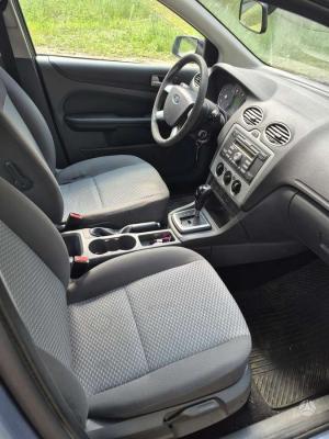 Zils Ford Focus 2007 Kauņa, ar dzinēja tilpumu 1.60 L un nobraukumu 160 tūkst. km par 1200 €, foto 12 vietnē AUTOMOTO.COM.LV