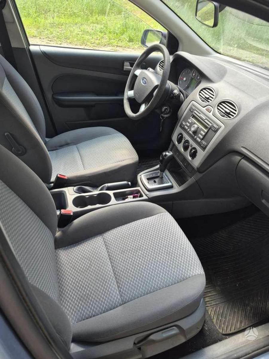 Zils Ford Focus 2007 Kauņa, ar dzinēja tilpumu 1.60 L un nobraukumu 160 tūkst. km par 1200 €, foto 12 vietnē AUTOMOTO.COM.LV