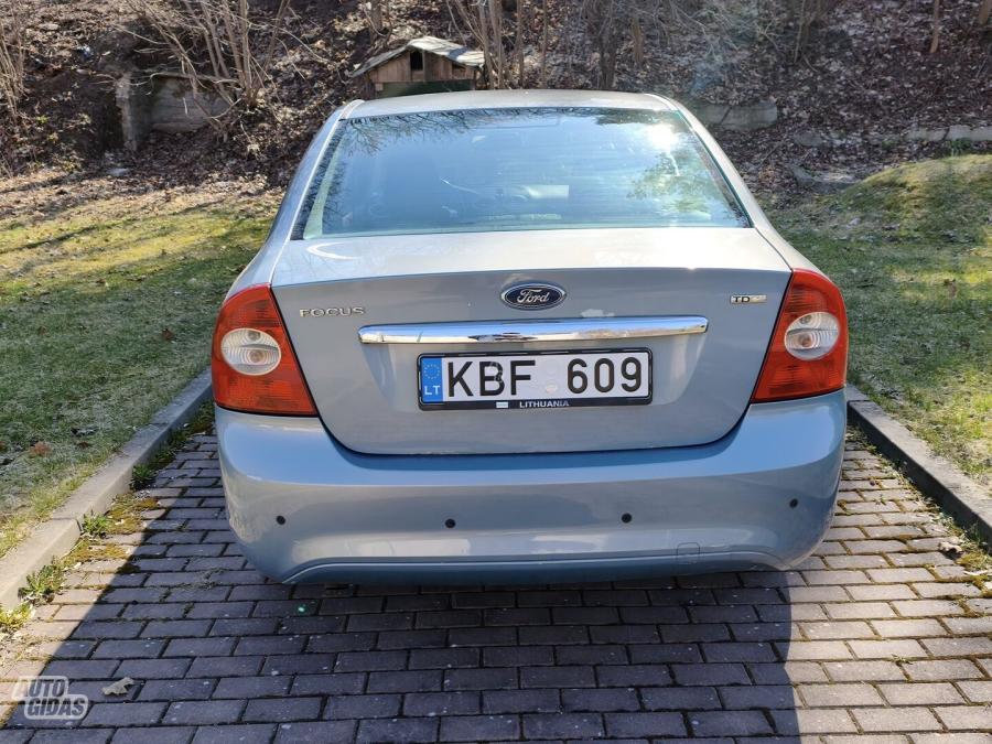 Zils Ford Focus 2008 Alīta, ar dzinēja tilpumu 1.60 L un nobraukumu 191 tūkst. km par 950 €, foto 10 vietnē AUTOMOTO.COM.LV