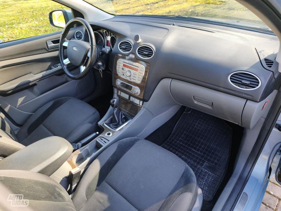 Zils Ford Focus 2008 Alīta, ar dzinēja tilpumu 1.60 L un nobraukumu 191 tūkst. km par 950 €, foto 16 vietnē AUTOMOTO.COM.LV