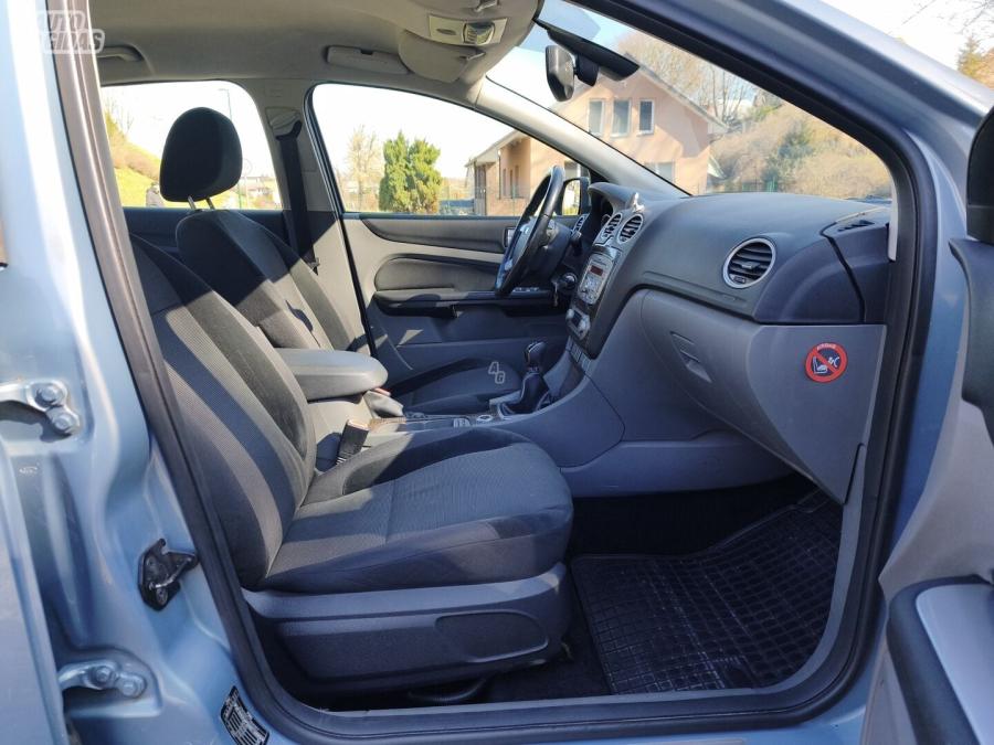 Zils Ford Focus 2008 Alīta, ar dzinēja tilpumu 1.60 L un nobraukumu 191 tūkst. km par 950 €, foto 17 vietnē AUTOMOTO.COM.LV