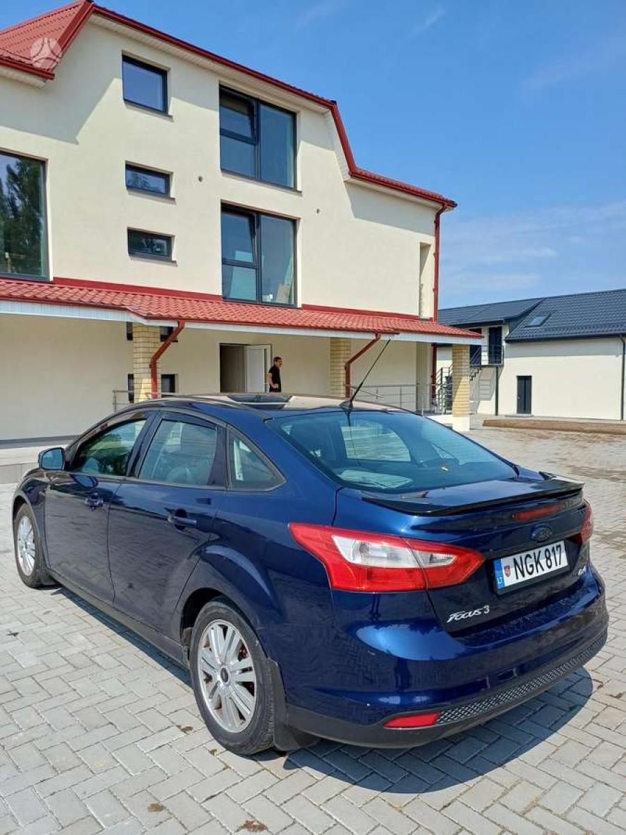 Zils Ford Focus 2011 Viļņa, ar dzinēja tilpumu 1.60 L un nobraukumu 256 tūkst. km par 2250 €, foto 4 vietnē AUTOMOTO.COM.LV