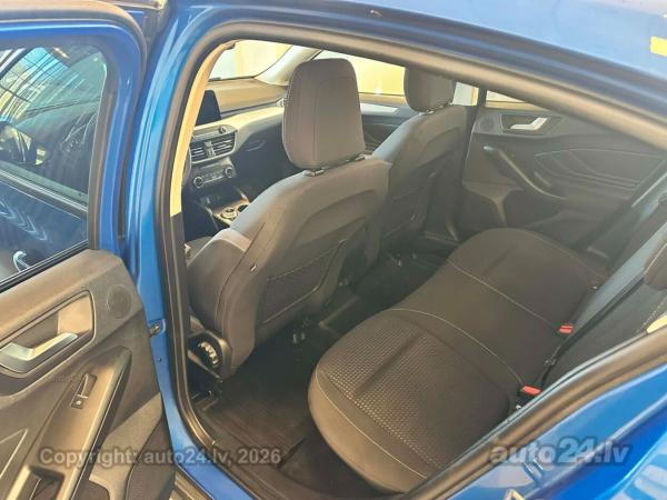 Blue Ford Focus 2019 in Parnu, with an engine capacity of 1.50 L and mileage of 88 thousand km for 12900 €, photo 8 on AUTOMOTO.COM.LV