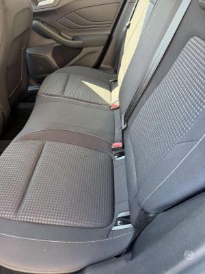 Blue Ford Focus 2021 in Vilnius, with an engine capacity of 1.00 L and mileage of 84 thousand km for 14000 €, photo 13 on AUTOMOTO.COM.LV