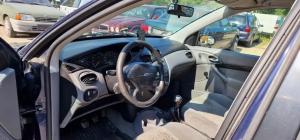 Zils Ford Focus 2001 Valmiera, ar dzinēja tilpumu 1.80 L un nobraukumu 438 tūkst. km par 950 €, foto 11 vietnē AUTOMOTO.COM.LV