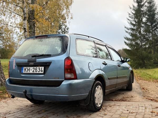 Форд Фокус 2001 в Цесис на AUTOMOTO.COM.LV Синий Форд Фокус 2001 в Цесис, объемом двигателя 1.80 л и пробегом 440 тыс. км за 940 €, фото 5 на AUTOMOTO.COM.LV