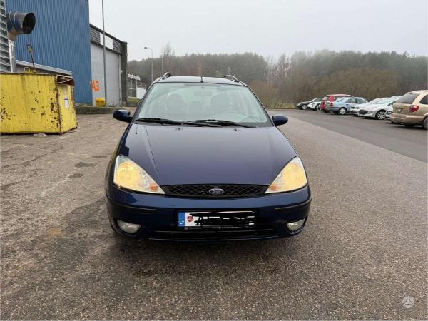 Zils Ford Focus 2002 Viļņa, ar dzinēja tilpumu 1.75 L un nobraukumu 290 tūkst. km par 700 €, foto 1 vietnē AUTOMOTO.COM.LV