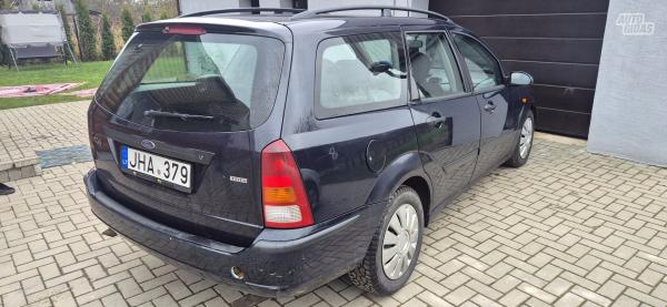 Blue Ford Focus 2004 in Anyksciai, with an engine capacity of 1.80 L and mileage of 251 thousand km for 999 €, photo 2 on AUTOMOTO.COM.LV