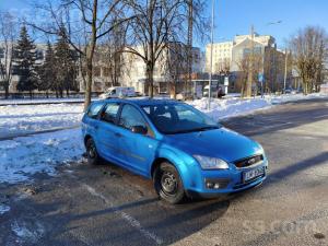 Blue Ford Focus 2005 in Riga, with an engine capacity of 1.60 L and mileage of 264 thousand km for 1300 €, photo  on AUTOMOTO.COM.LV