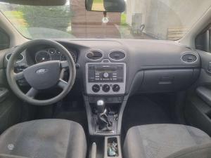 Blue Ford Focus 2005 in Kaunas, with an engine capacity of 1.56 L and mileage of 368 thousand km for 350 €, photo 6 on AUTOMOTO.COM.LV